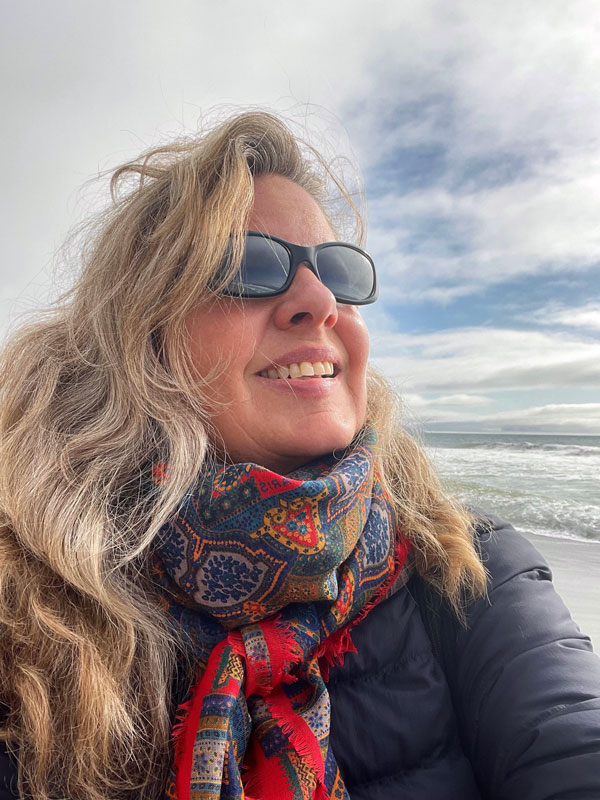 Contact - Love a Crystal - Sandra Muller - Shamanic Healer